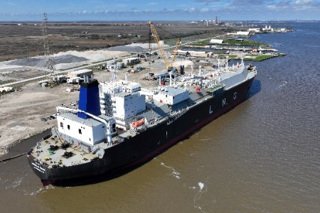 Crowley and Naturgy deploy first US LNG carrier to serve Puerto Rico ...